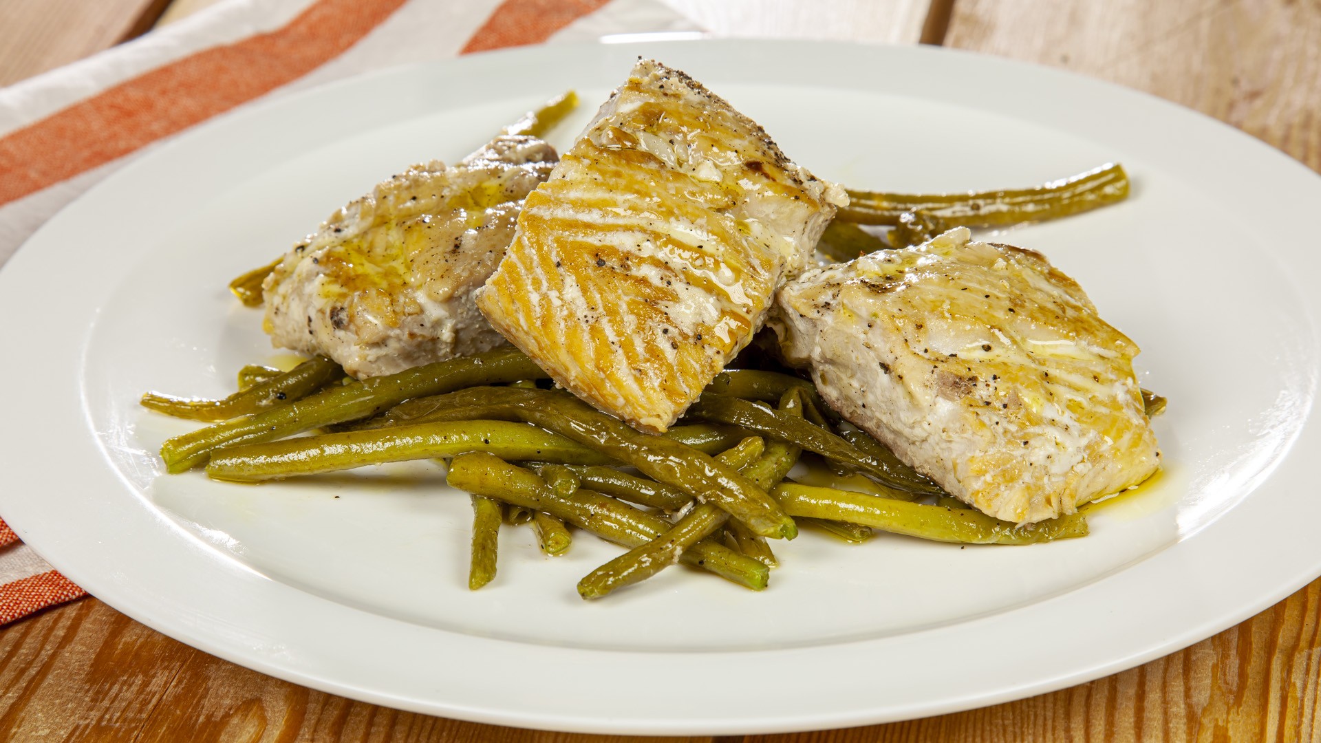 Palamita sui fagiolini all'agro - Ricette Casa Pappagallo