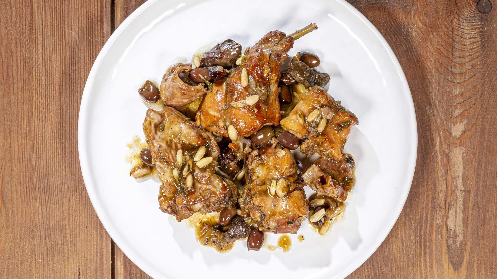 Coniglio alla ligure - Ricette Casa Pappagallo