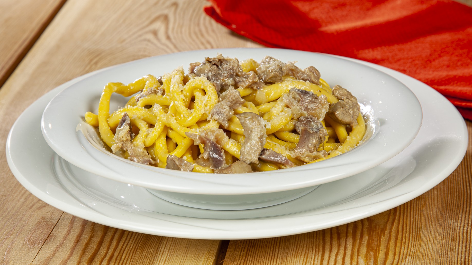 Bigoli all'anatra - Ricette Casa Pappagallo